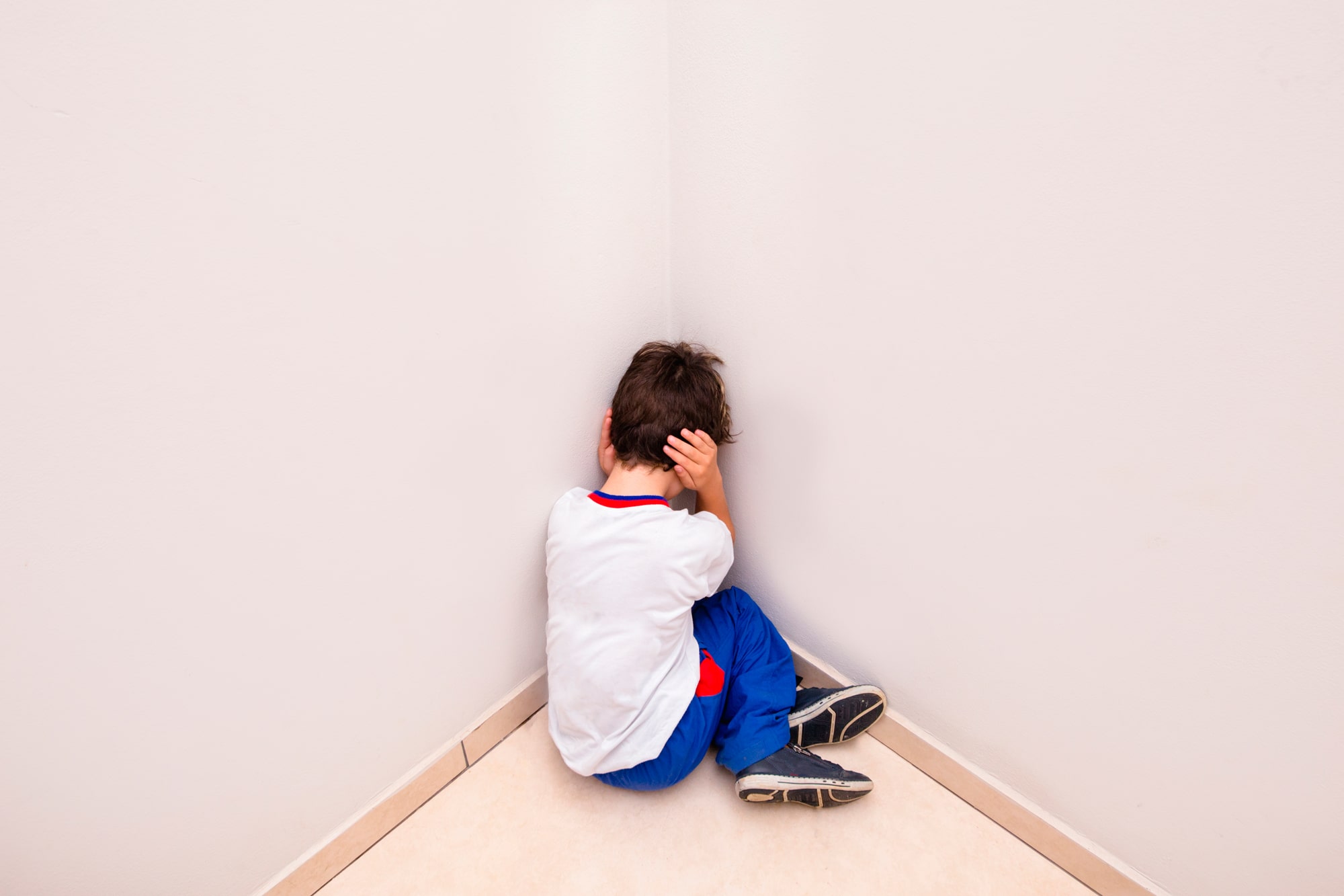 Is your child dealing with excessive internet use? Have a look at our FAQs