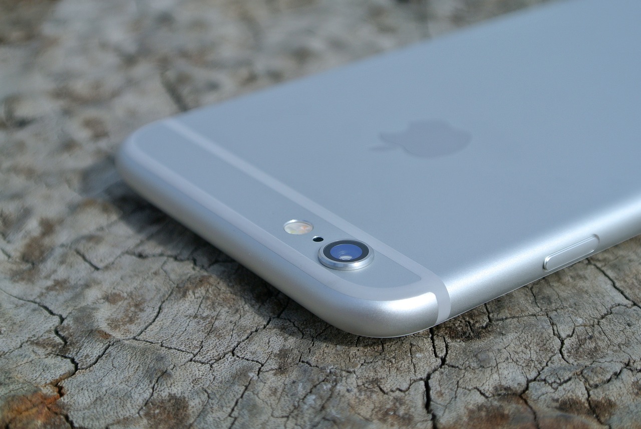 Apple Takes Group Facetime Offline After Discovery Of Spying Bug