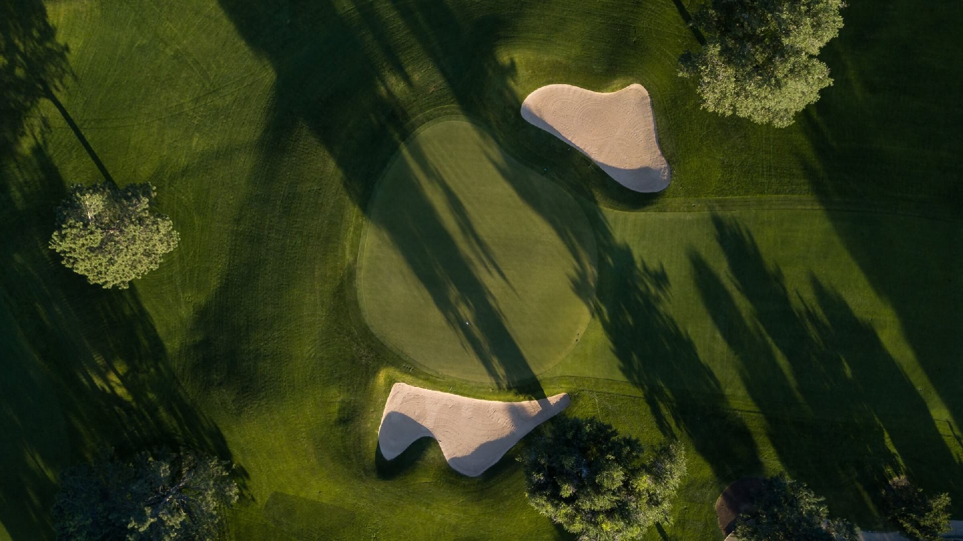 On course for a good golf hacking